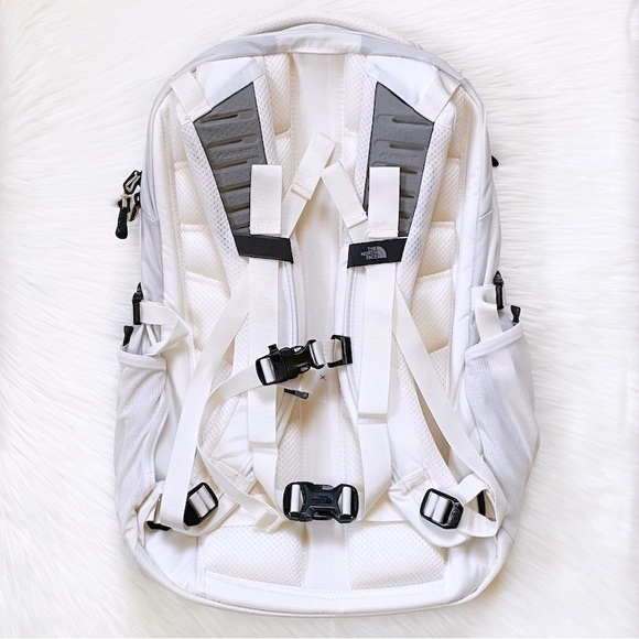 The North Face | Bags | The North Face Unisex Borealis 28 Liter ...